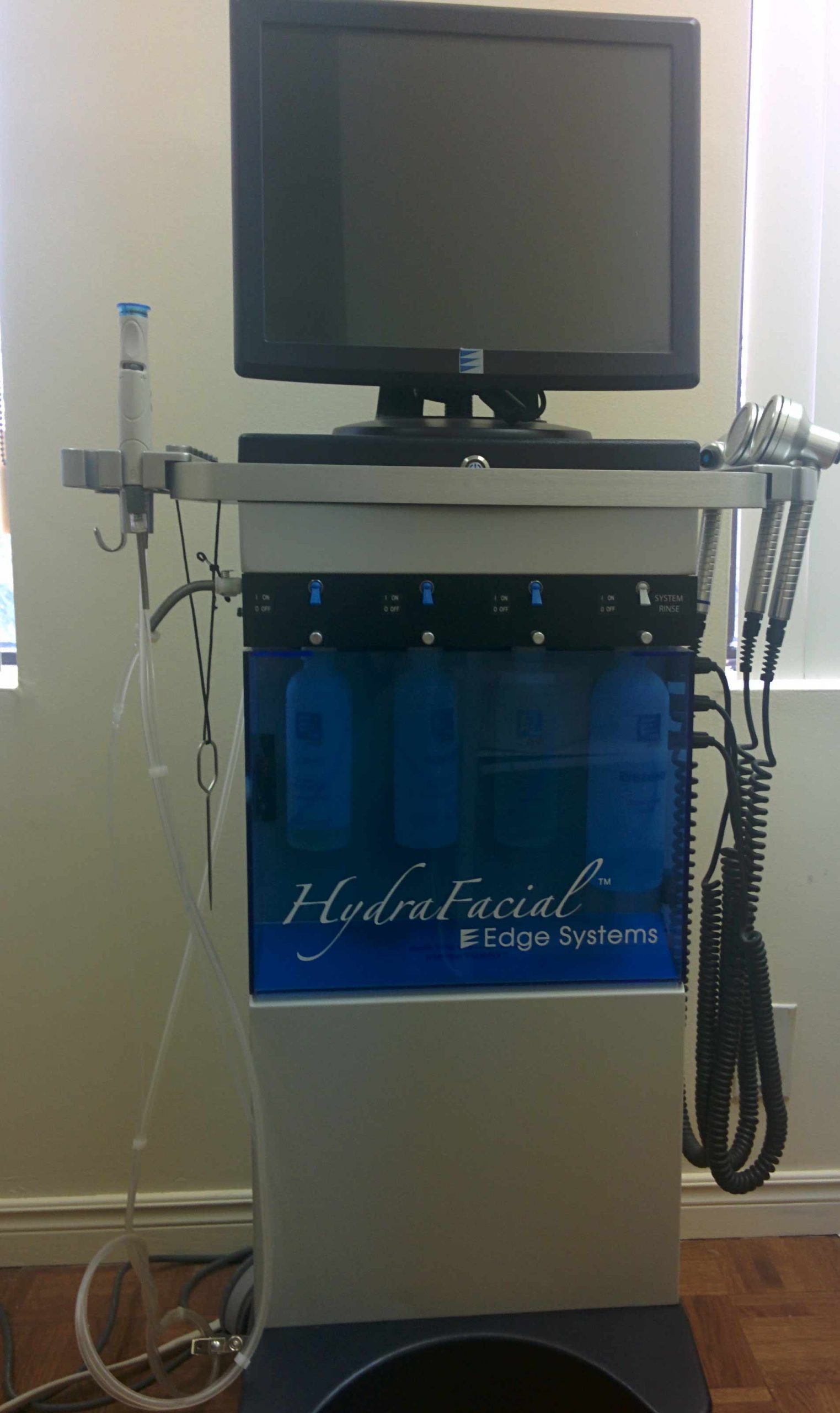 Hydrafacial MD Tower - LAKSAMANA KARYA